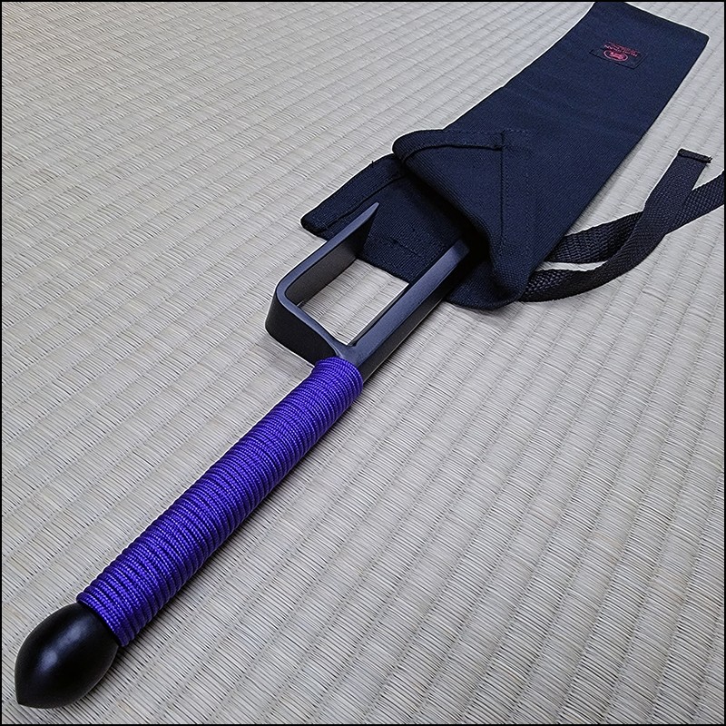 Jutte 2 - Black finish with purple cord