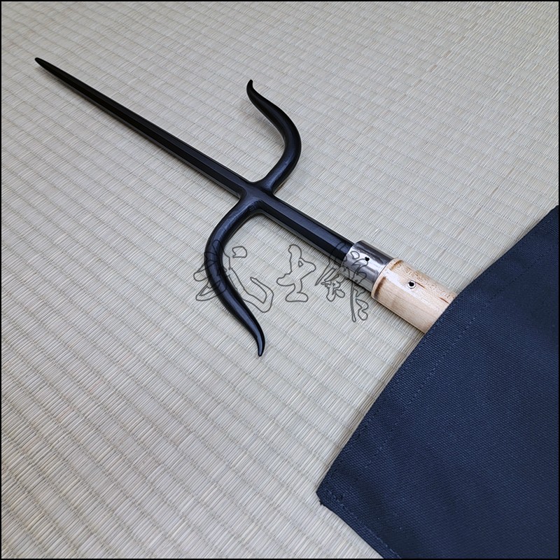Nunti Bo - Maple with black finish manji